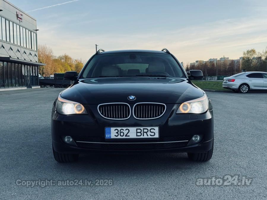 Black BMW 5 Series 2008 in Tallinn, with an engine capacity of 3.00 L and mileage of 399 thousand km for 3990 €, photo 19 on AUTOMOTO.COM.LV