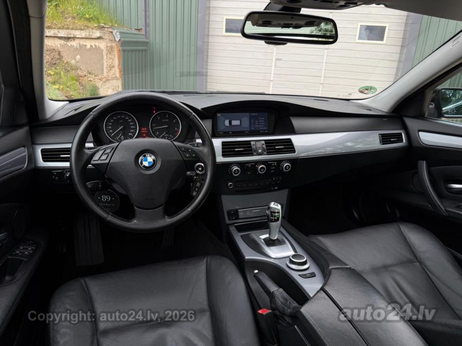 Black BMW 5 Series 2008 in Viljandi, with an engine capacity of 3.00 L and mileage of 355 thousand km for 5990 €, photo 9 on AUTOMOTO.COM.LV