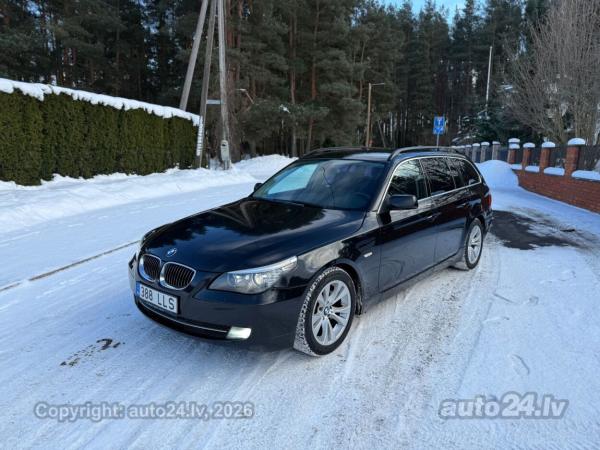 Black BMW 5 Series 2009 in Tartu, with an engine capacity of 3.00 L and mileage of 366 thousand km for 4999 €, photo 3 on AUTOMOTO.COM.LV