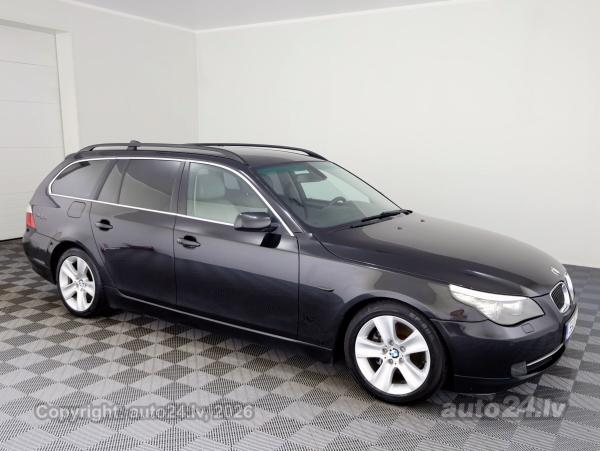 Melns BMW 5 Series 2009 Tallina, ar dzinēja tilpumu 3.00 L un nobraukumu 346 tūkst. km par 3499 €, foto 1 vietnē AUTOMOTO.COM.LV