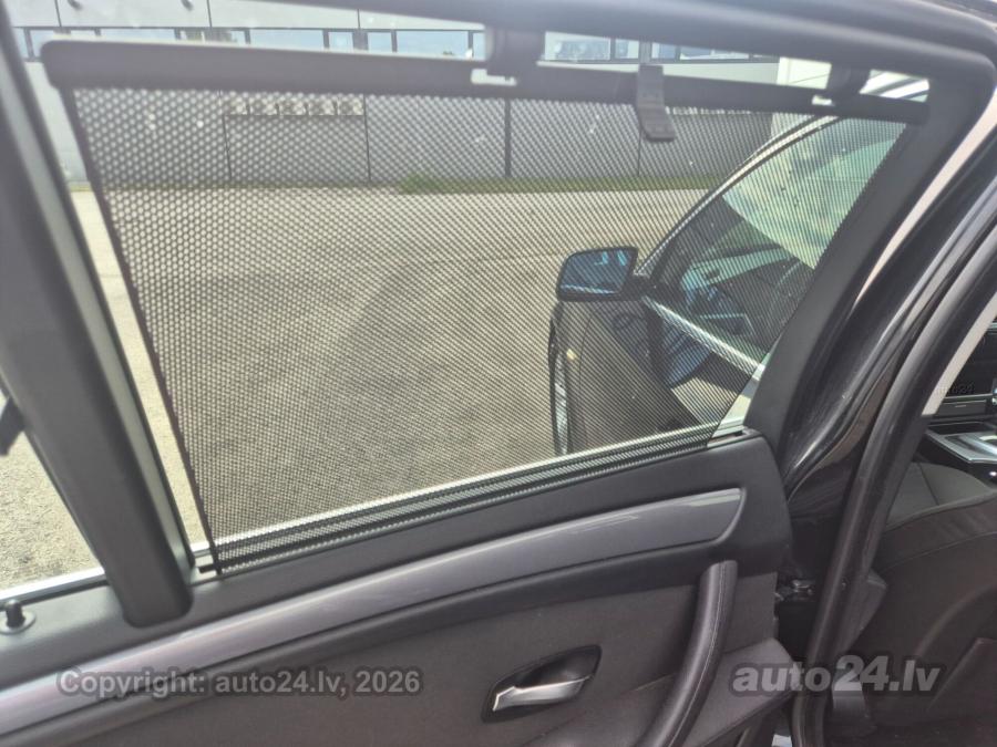 Melns BMW 5 Series 2009 Pērnava, ar dzinēja tilpumu 2.00 L un nobraukumu 360 tūkst. km par 2999 €, foto 15 vietnē AUTOMOTO.COM.LV