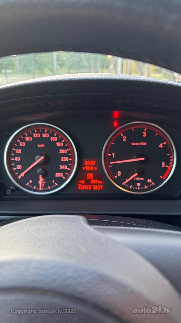 Melns BMW 5 Series 2009 Limbaži, ar dzinēja tilpumu 3.00 L un nobraukumu 415 tūkst. km par 5800 €, foto 9 vietnē AUTOMOTO.COM.LV