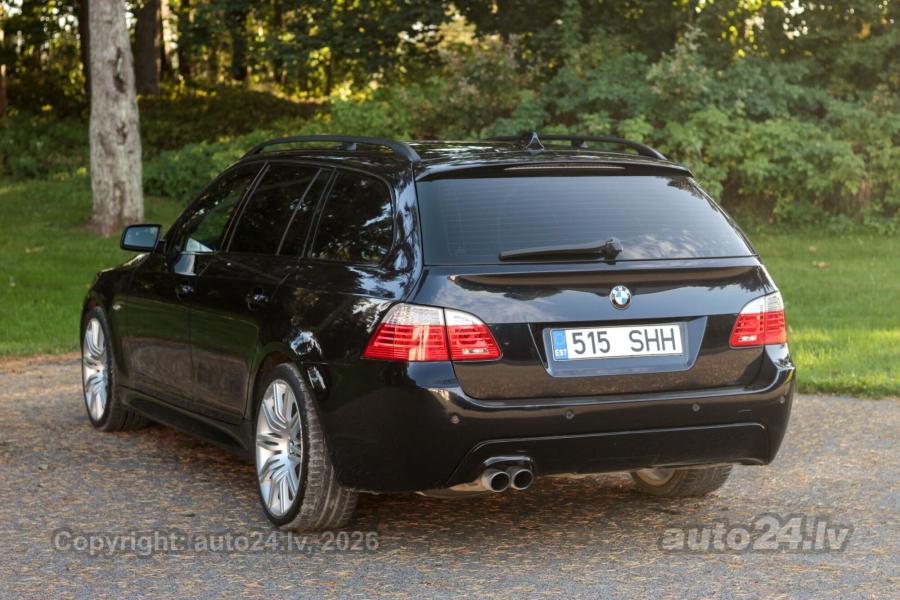 Melns BMW 5 Series 2009 Tallina, ar dzinēja tilpumu 3.00 L un nobraukumu 298 tūkst. km par 8899 €, foto 4 vietnē AUTOMOTO.COM.LV