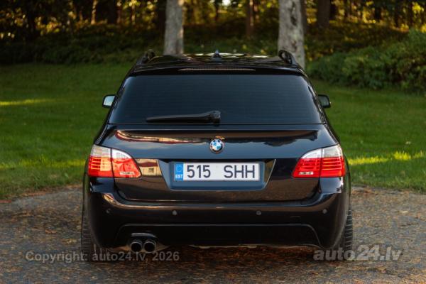 Melns BMW 5 Series 2009 Tallina, ar dzinēja tilpumu 3.00 L un nobraukumu 298 tūkst. km par 8899 €, foto 5 vietnē AUTOMOTO.COM.LV
