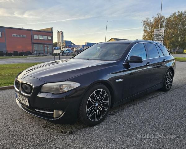 Melns BMW 5 Series 2010 Tartu, ar dzinēja tilpumu 3.00 L un nobraukumu 365 tūkst. km par 7999 €, foto 2 vietnē AUTOMOTO.COM.LV