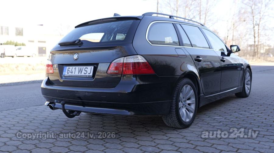 Melns BMW 5 Series 2010 Tallina, ar dzinēja tilpumu 2.00 L un nobraukumu 362 tūkst. km par 4499 €, foto 7 vietnē AUTOMOTO.COM.LV