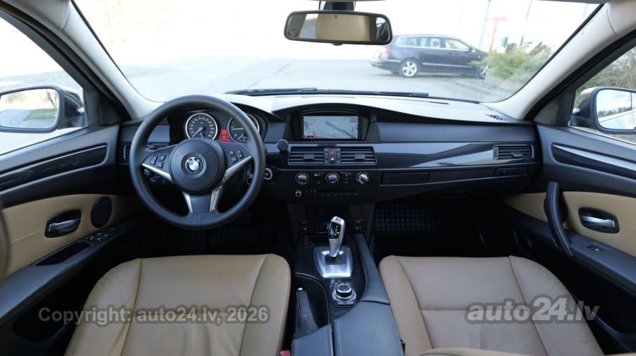 Melns BMW 5 Series 2010 Tallina, ar dzinēja tilpumu 2.00 L un nobraukumu 362 tūkst. km par 4499 €, foto 10 vietnē AUTOMOTO.COM.LV