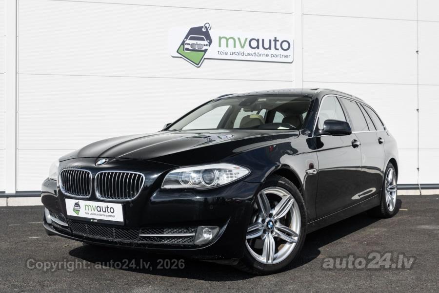 Melns BMW 5 Series 2010 Tallina, ar dzinēja tilpumu 3.00 L un nobraukumu 332 tūkst. km par 9990 €, foto 4 vietnē AUTOMOTO.COM.LV