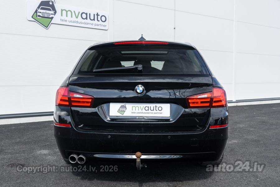 Melns BMW 5 Series 2010 Tallina, ar dzinēja tilpumu 3.00 L un nobraukumu 332 tūkst. km par 9990 €, foto 8 vietnē AUTOMOTO.COM.LV
