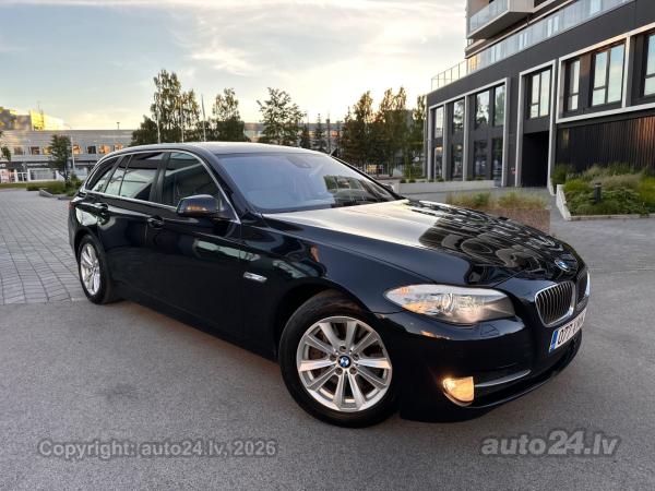 Black BMW 5 Series 2010 in Tallinn, with an engine capacity of 3.00 L and mileage of 333 thousand km for 7750 €, photo 8 on AUTOMOTO.COM.LV