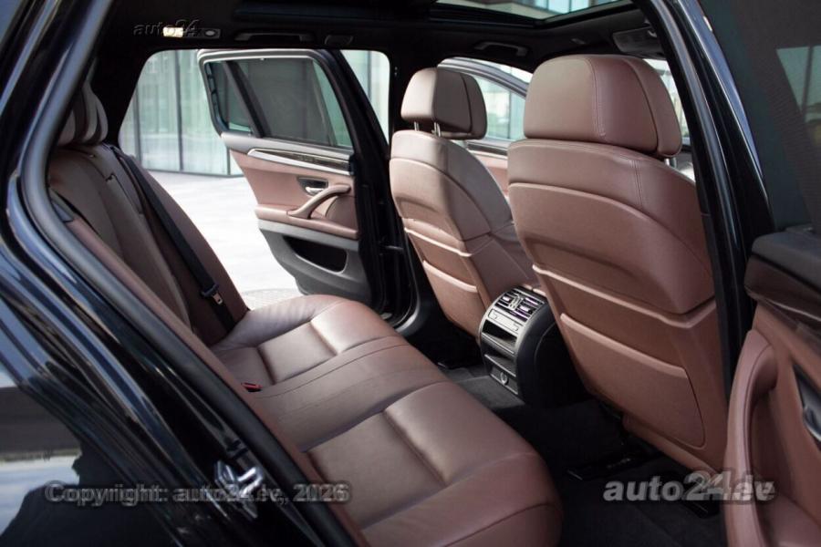 Black BMW 5 Series 2010 in Tallinn, with an engine capacity of 3.00 L and mileage of 415 thousand km for 11500 €, photo 14 on AUTOMOTO.COM.LV