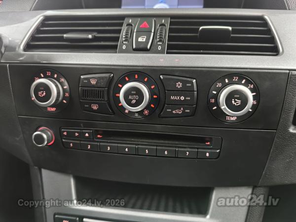 BMW 5 Series 2010 in Viljandi on AUTOMOTO.COM.LV Black BMW 5 Series 2010 in Viljandi, with an engine capacity of 2.00 L and mileage of 300 thousand km for 5490 €, photo 9 on AUTOMOTO.COM.LV
