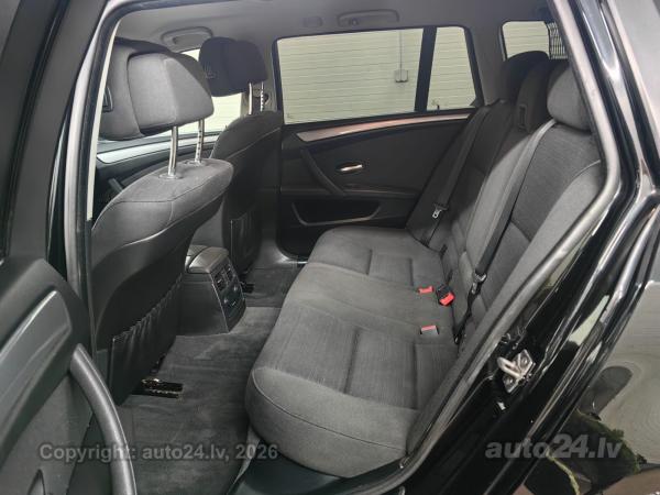 BMW 5 Series 2010 in Viljandi on AUTOMOTO.COM.LV Black BMW 5 Series 2010 in Viljandi, with an engine capacity of 2.00 L and mileage of 300 thousand km for 5490 €, photo 11 on AUTOMOTO.COM.LV