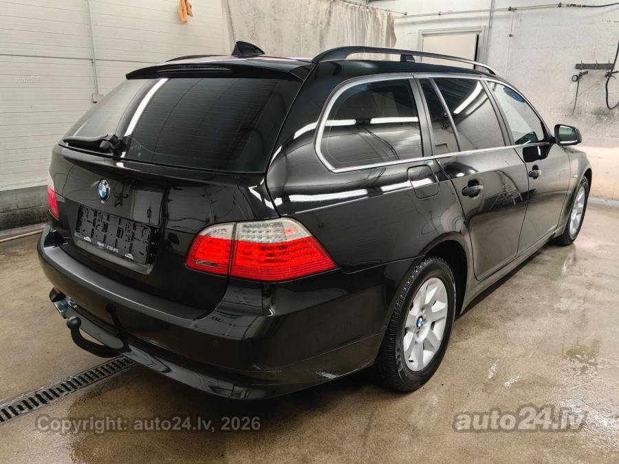Melns BMW 5 Series 2010 Viljandi, ar dzinēja tilpumu 2.00 L un nobraukumu 300 tūkst. km par 5490 €, foto 15 vietnē AUTOMOTO.COM.LV