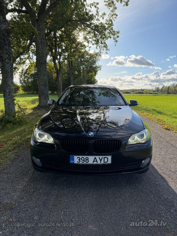 Black BMW 5 Series 2010 in Tallinn, with an engine capacity of 3.00 L and mileage of 302 thousand km for 6600 €, photo 3 on AUTOMOTO.COM.LV
