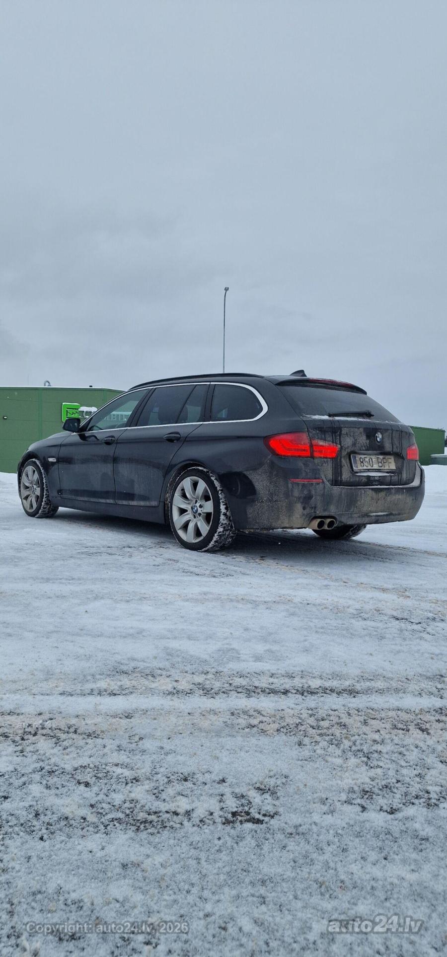 Black BMW 5 Series 2011 in Voru, with an engine capacity of 2.00 L and mileage of 170 thousand km for 7500 €, photo 4 on AUTOMOTO.COM.LV