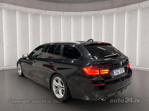 Black BMW 5 Series 2011 in Tallinn, with an engine capacity of 3.00 L and mileage of 330 thousand km for 14500 €, photo 4 on AUTOMOTO.COM.LV
