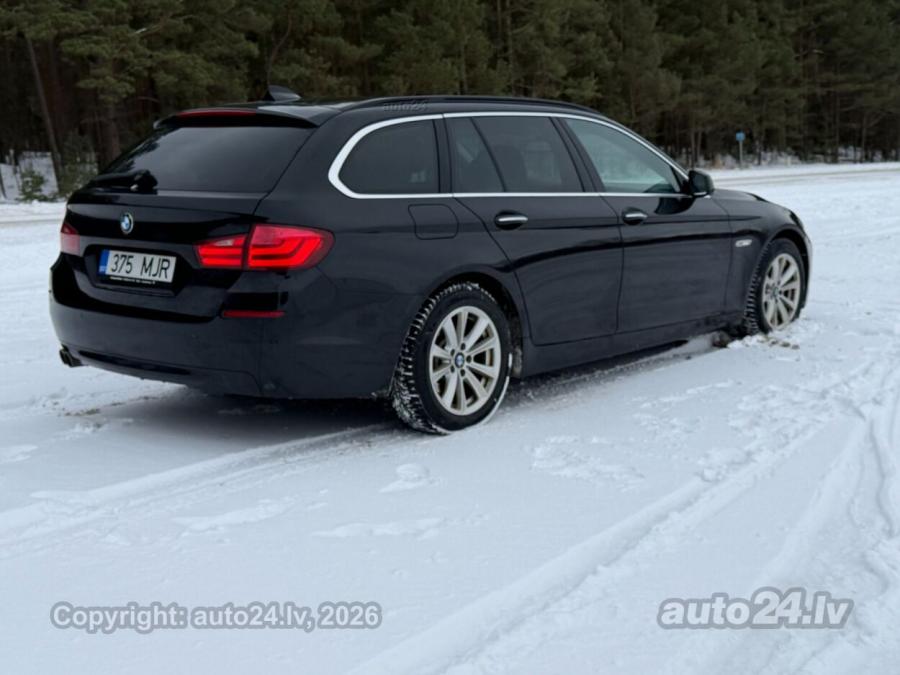 Melns BMW 5 Series 2011 Tallina, ar dzinēja tilpumu 3.00 L un nobraukumu 329 tūkst. km par 10900 €, foto 8 vietnē AUTOMOTO.COM.LV