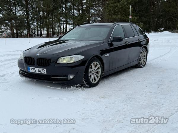Melns BMW 5 Series 2011 Tallina, ar dzinēja tilpumu 3.00 L un nobraukumu 329 tūkst. km par 10900 €, foto 2 vietnē AUTOMOTO.COM.LV