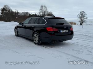 Melns BMW 5 Series 2011 Tallina, ar dzinēja tilpumu 3.00 L un nobraukumu 329 tūkst. km par 10900 €, foto 12 vietnē AUTOMOTO.COM.LV