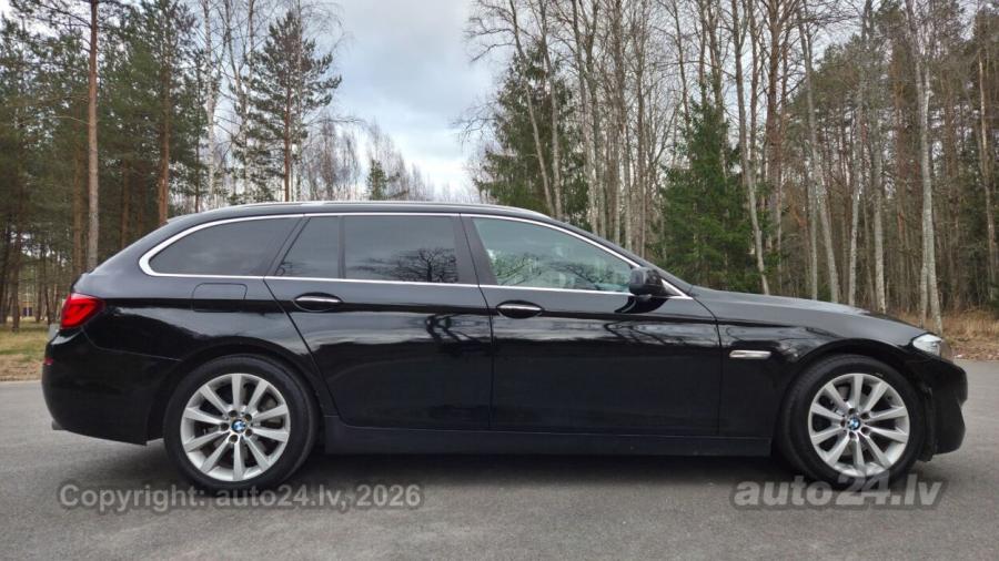 Melns BMW 5 Series 2011 Tallina, ar dzinēja tilpumu 3.00 L un nobraukumu 365 tūkst. km par 8800 €, foto 9 vietnē AUTOMOTO.COM.LV