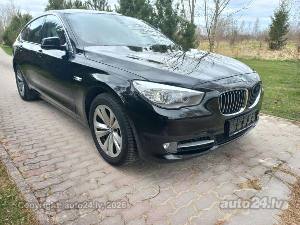 Black BMW 5 Series 2011 in Tartu, with an engine capacity of 3.00 L and mileage of 245 thousand km for 9490 €, photo 2 on AUTOMOTO.COM.LV