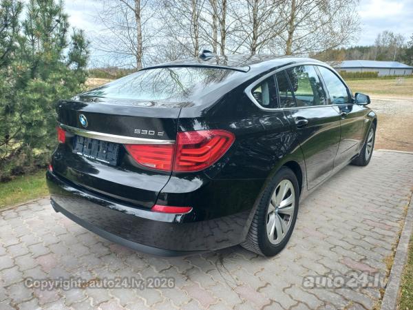 Black BMW 5 Series 2011 in Tartu, with an engine capacity of 3.00 L and mileage of 245 thousand km for 9490 €, photo 6 on AUTOMOTO.COM.LV
