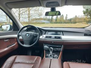 Melns BMW 5 Series 2011 Tartu, ar dzinēja tilpumu 3.00 L un nobraukumu 245 tūkst. km par 9490 €, foto 14 vietnē AUTOMOTO.COM.LV