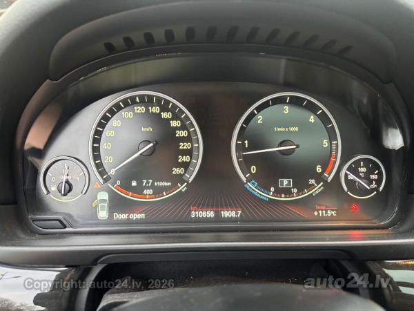 Черный БМВ 5 Серия 2011 в Таллин, объемом двигателя 3.00 л и пробегом 310 тыс. км за 12500 €, фото 7 на AUTOMOTO.COM.LV