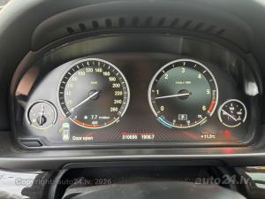 Melns BMW 5 Series 2011 Tallina, ar dzinēja tilpumu 3.00 L un nobraukumu 310 tūkst. km par 12500 €, foto 8 vietnē AUTOMOTO.COM.LV