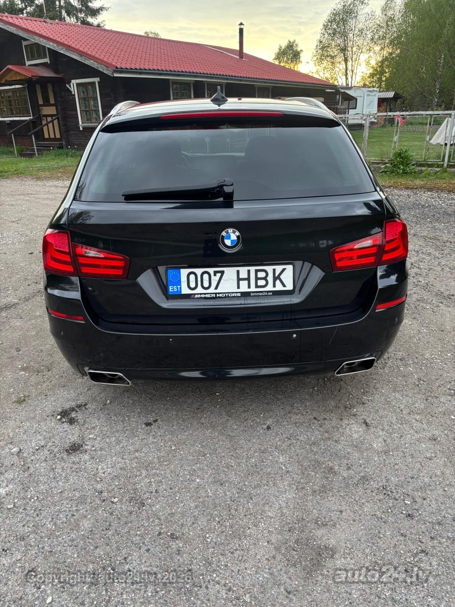 Melns BMW 5 Series 2011 Tallina, ar dzinēja tilpumu 3.00 L un nobraukumu 310 tūkst. km par 12500 €, foto 15 vietnē AUTOMOTO.COM.LV