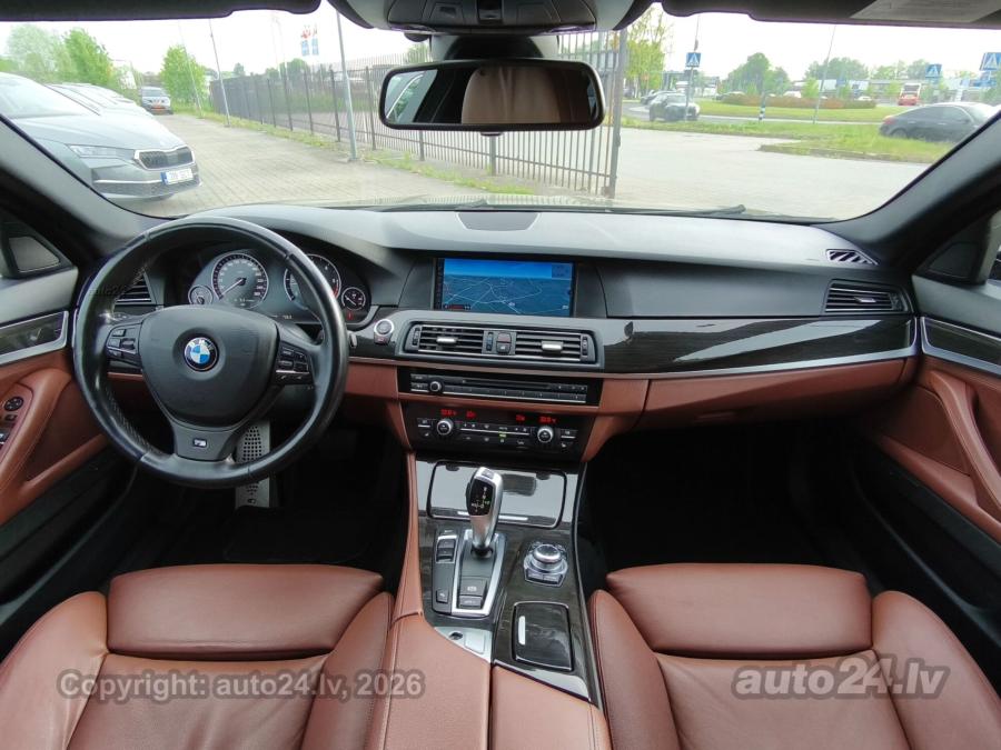 Melns BMW 5 Series 2011 Tartu, ar dzinēja tilpumu 3.00 L un nobraukumu 223 tūkst. km par 11990 €, foto 9 vietnē AUTOMOTO.COM.LV