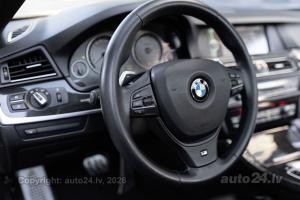 Black BMW 5 Series 2011 in Tallinn, with an engine capacity of 3.00 L and mileage of 291 thousand km for 11599 €, photo 8 on AUTOMOTO.COM.LV
