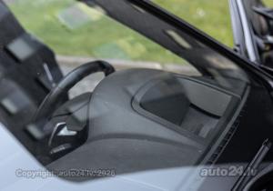 Black BMW 5 Series 2011 in Tallinn, with an engine capacity of 3.00 L and mileage of 291 thousand km for 11599 €, photo 21 on AUTOMOTO.COM.LV