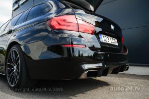 Melns BMW 5 Series 2011 Tallina, ar dzinēja tilpumu 3.00 L un nobraukumu 358 tūkst. km par 11500 €, foto 13 vietnē AUTOMOTO.COM.LV