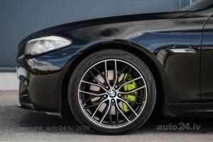 Melns BMW 5 Series 2011 Tallina, ar dzinēja tilpumu 3.00 L un nobraukumu 358 tūkst. km par 11500 €, foto 14 vietnē AUTOMOTO.COM.LV