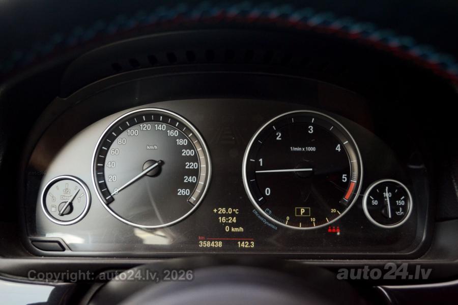 Melns BMW 5 Series 2011 Tallina, ar dzinēja tilpumu 3.00 L un nobraukumu 358 tūkst. km par 11500 €, foto 20 vietnē AUTOMOTO.COM.LV