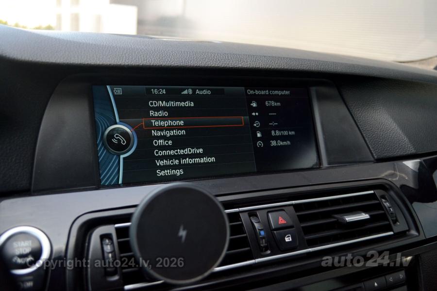 Melns BMW 5 Series 2011 Tallina, ar dzinēja tilpumu 3.00 L un nobraukumu 358 tūkst. km par 11500 €, foto 23 vietnē AUTOMOTO.COM.LV
