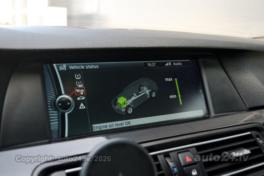 Melns BMW 5 Series 2011 Tallina, ar dzinēja tilpumu 3.00 L un nobraukumu 358 tūkst. km par 11500 €, foto 25 vietnē AUTOMOTO.COM.LV