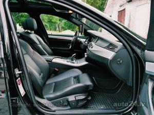 Melns BMW 5 Series 2011 Tallina, ar dzinēja tilpumu 3.00 L un nobraukumu 0 tūkst. km par 10499 €, foto 9 vietnē AUTOMOTO.COM.LV