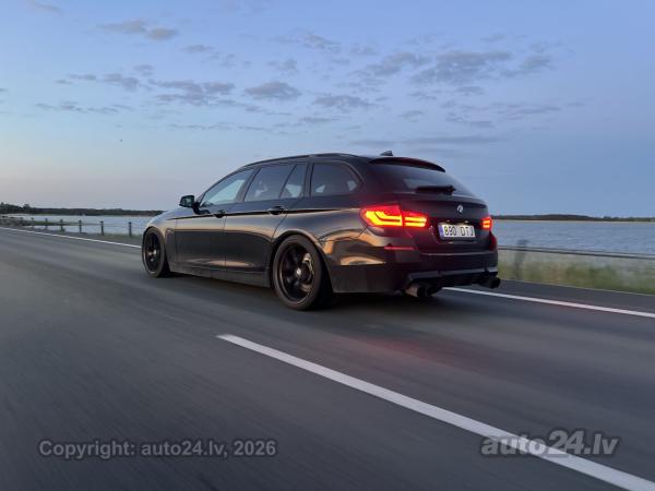 Melns BMW 5 Series 2011 Tallina, ar dzinēja tilpumu 3.00 L un nobraukumu 355 tūkst. km par 10000 €, foto 2 vietnē AUTOMOTO.COM.LV