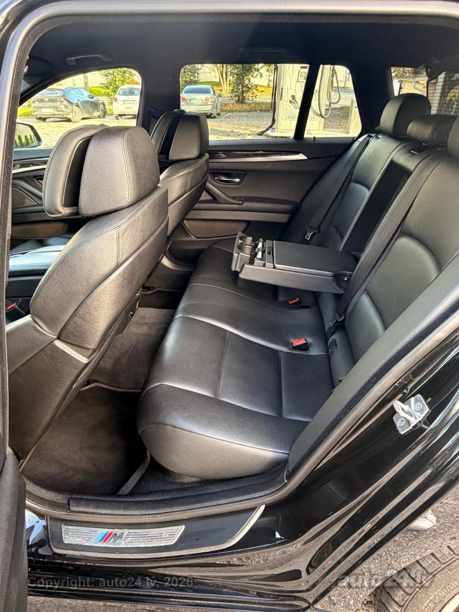 Melns BMW 5 Series 2011 Tartu, ar dzinēja tilpumu 3.00 L un nobraukumu 281 tūkst. km par 12500 €, foto 11 vietnē AUTOMOTO.COM.LV