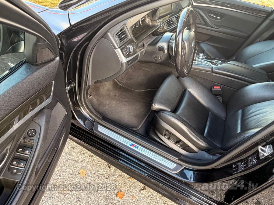 Melns BMW 5 Series 2011 Tartu, ar dzinēja tilpumu 3.00 L un nobraukumu 281 tūkst. km par 12500 €, foto 15 vietnē AUTOMOTO.COM.LV