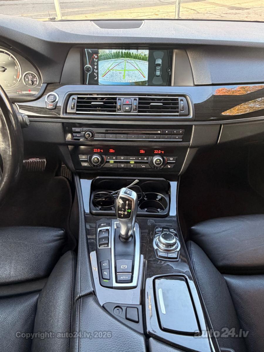 Melns BMW 5 Series 2011 Tartu, ar dzinēja tilpumu 3.00 L un nobraukumu 281 tūkst. km par 12500 €, foto 16 vietnē AUTOMOTO.COM.LV