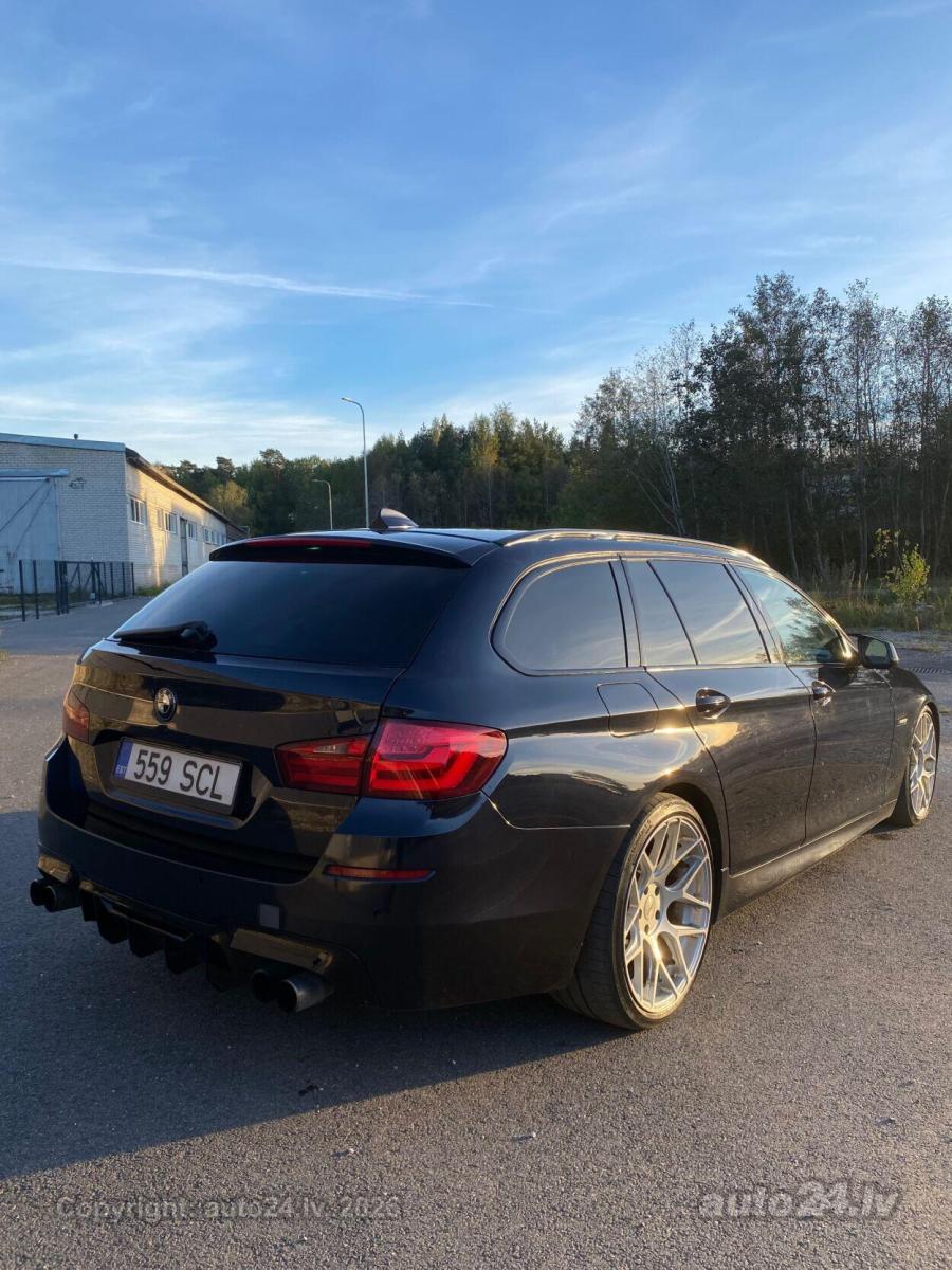 Black BMW 5 Series 2012 in Tallinn, with an engine capacity of 3.00 L and mileage of 419 thousand km for 11500 €, photo 3 on AUTOMOTO.COM.LV