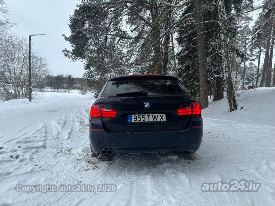 Black BMW 5 Series 2012 in Tartu, with an engine capacity of 3.00 L and mileage of 338 thousand km for 9000 €, photo 6 on AUTOMOTO.COM.LV