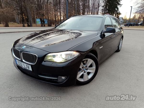 Black BMW 5 Series 2012 in Tartu, with an engine capacity of 2.00 L and mileage of 356 thousand km for 7299 €, photo 2 on AUTOMOTO.COM.LV