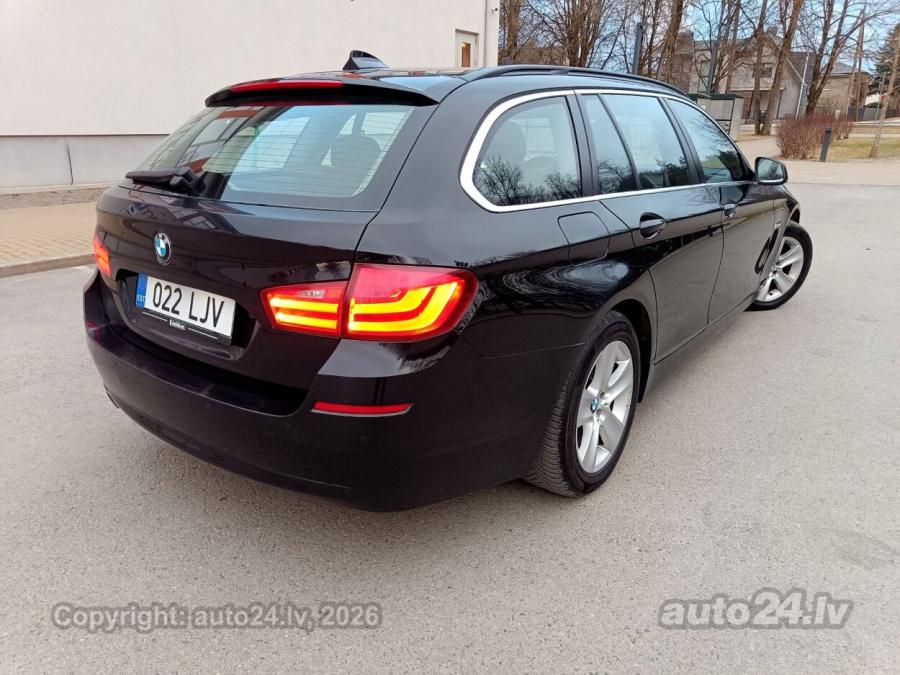Melns BMW 5 Series 2012 Tartu, ar dzinēja tilpumu 2.00 L un nobraukumu 356 tūkst. km par 7299 €, foto 4 vietnē AUTOMOTO.COM.LV