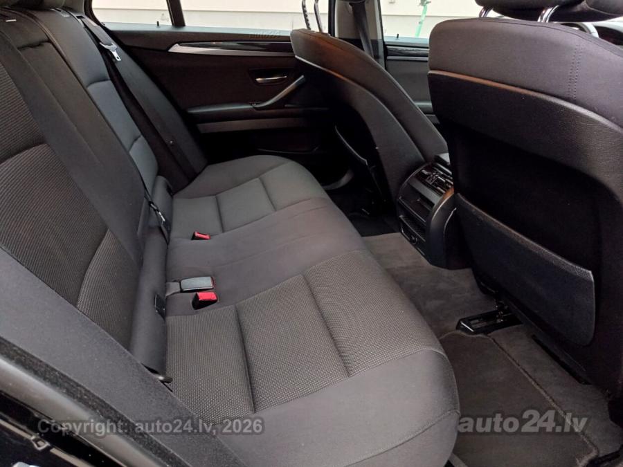 Melns BMW 5 Series 2012 Tartu, ar dzinēja tilpumu 2.00 L un nobraukumu 356 tūkst. km par 7299 €, foto 8 vietnē AUTOMOTO.COM.LV