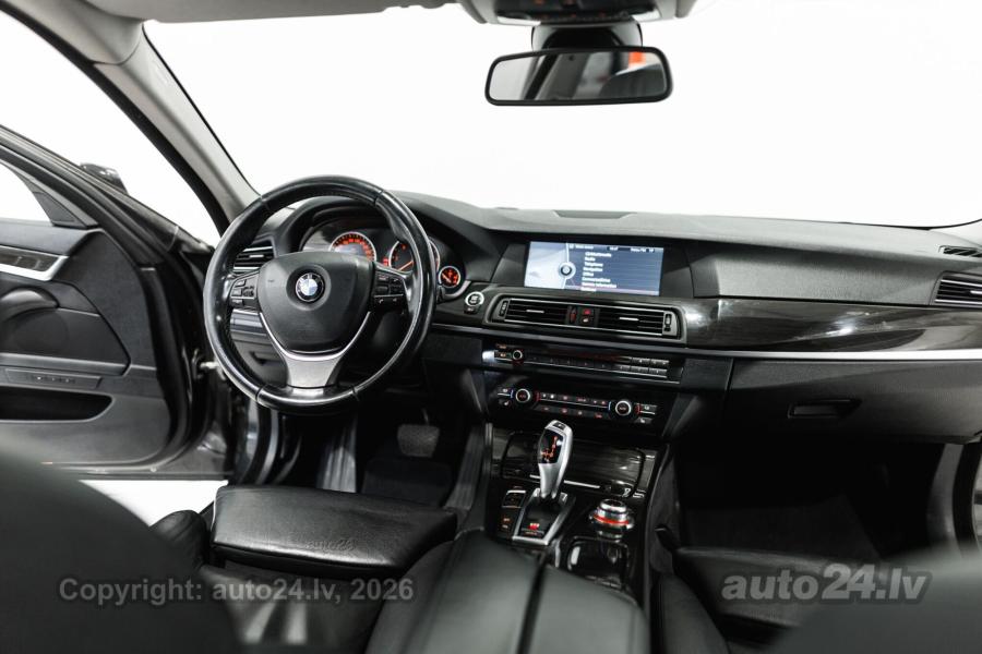 Melns BMW 5 Series 2012 Tallina, ar dzinēja tilpumu 2.00 L un nobraukumu 323 tūkst. km par 8990 €, foto 15 vietnē AUTOMOTO.COM.LV